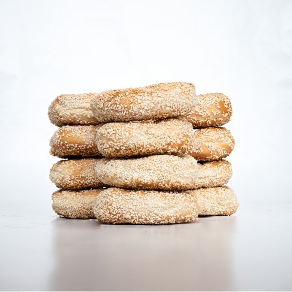 Sesame bagel | St-Viateur Bagel | Aliments du Québec