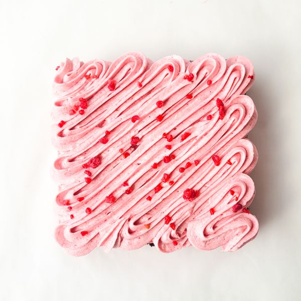 Gâteau Carré - Chocolat et Framboise végétalien, sans gluten et sans ...