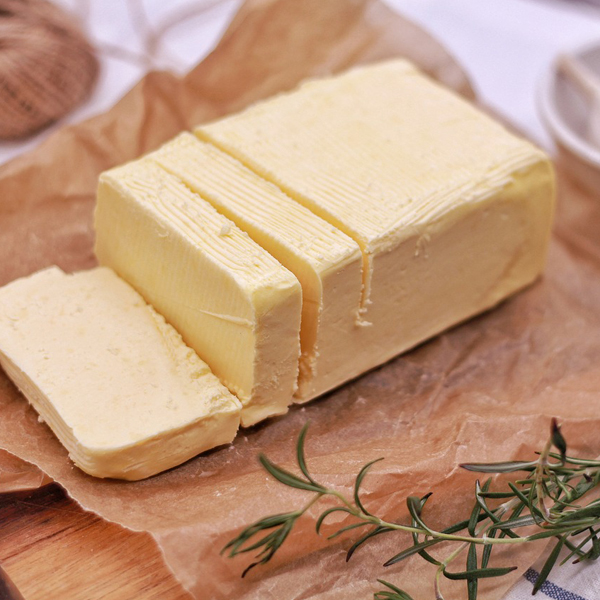 True or false, "churned butter" is synonymous with "cultured butter ...