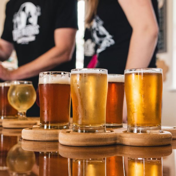 5 bières québécoises pour trinquer local à la Saint-Jean | Produit à ...